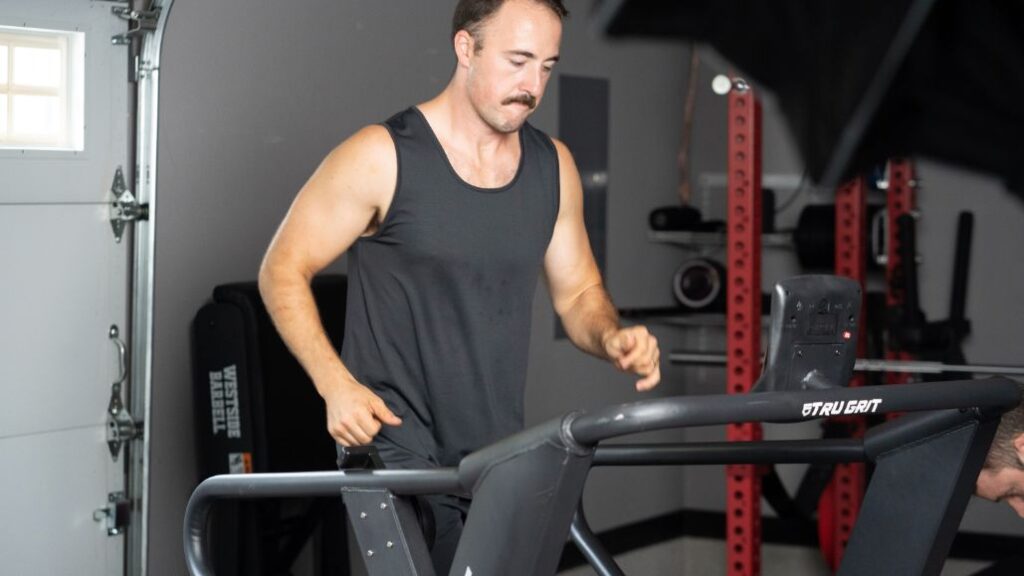 7 Reasons to Make a Manual Treadmill Your Fitness Companion
